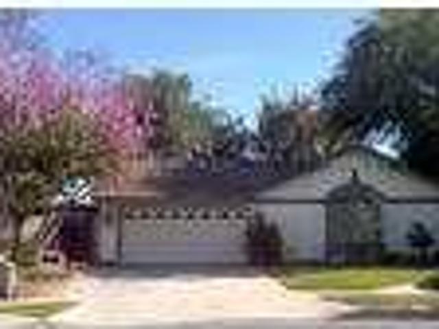 3 bedroom in Cerritos CA 90703