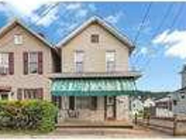 3 bedroom in Charleroi Pennsylvania 15022