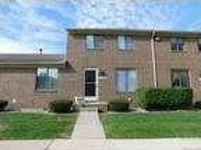 3 bedroom in Chesterfield Township Michigan 48047