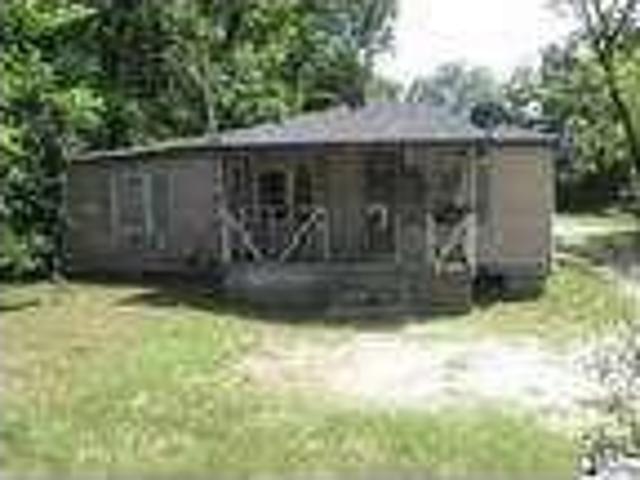 3 bedroom in Cheraw South Carolina 29520