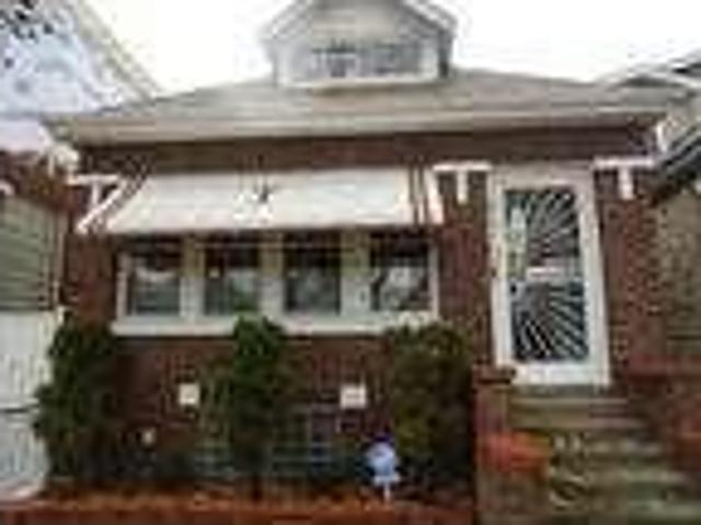 3 bedroom in Chicago IL 60620