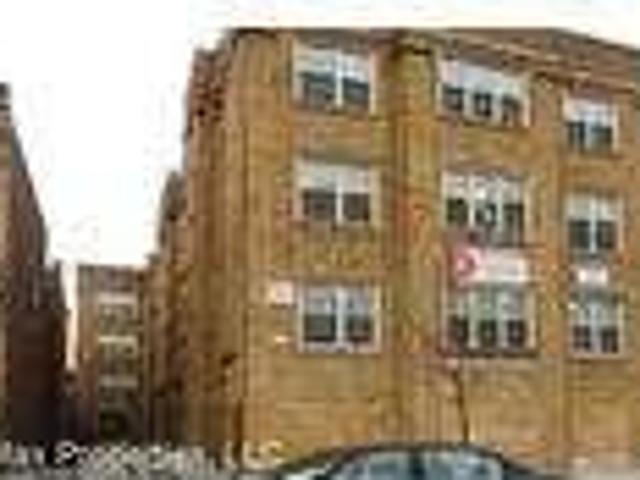 3 bedroom in Chicago IL 60624