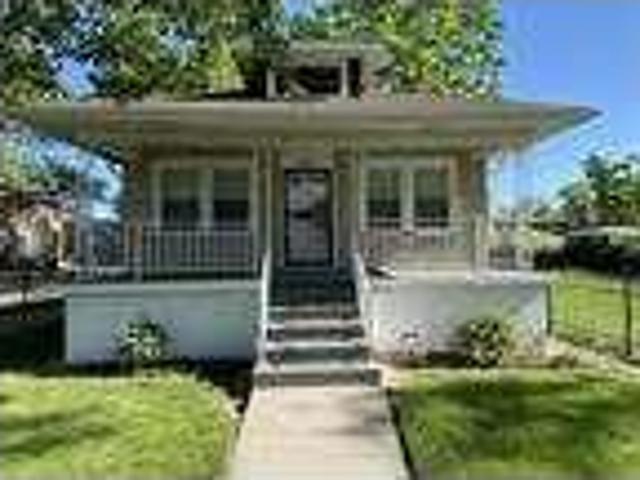 3 bedroom in Chicago Illinois 60643