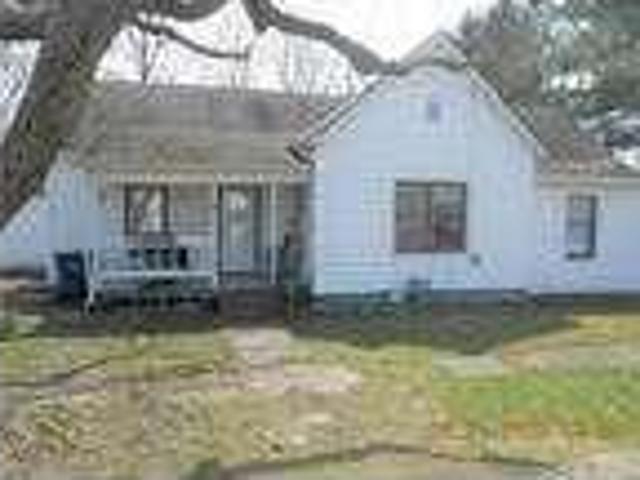 3 bedroom in Chrisman Illinois 61924
