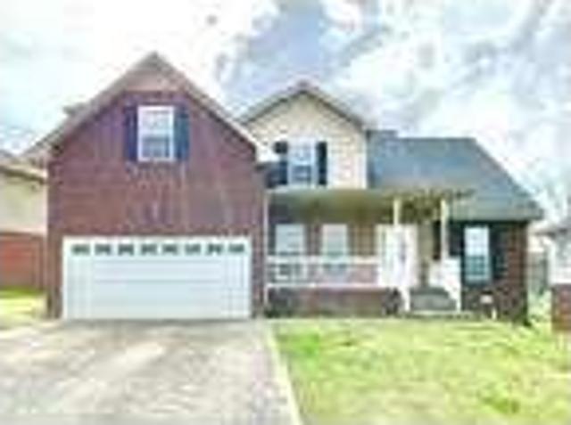 3 bedroom in Clarksville TN 37043