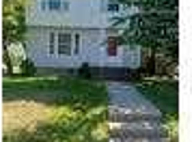 3 bedroom in Cleveland Heights Ohio 44121
