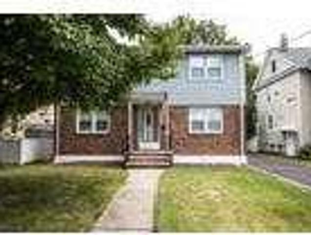 3 bedroom in Cranford NJ 07016