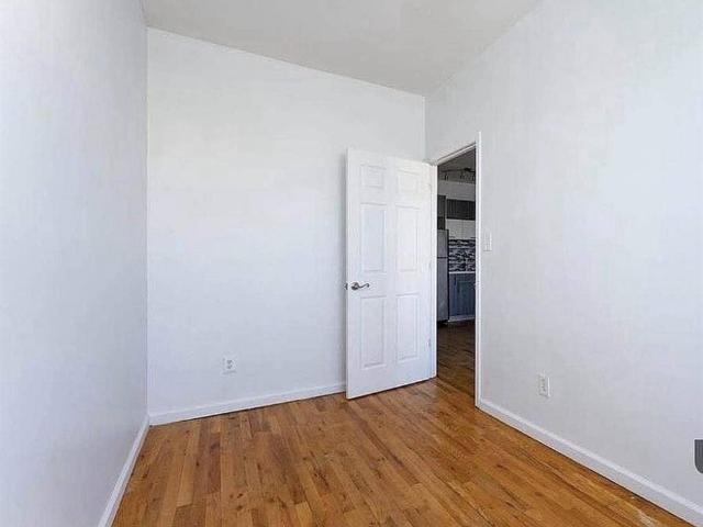 3 bedroom in B ushwick
