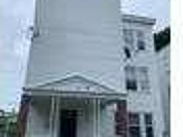 3 bedroom in Boston MA 02124