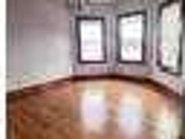 3 bedroom in Boston Massachusetts 02125