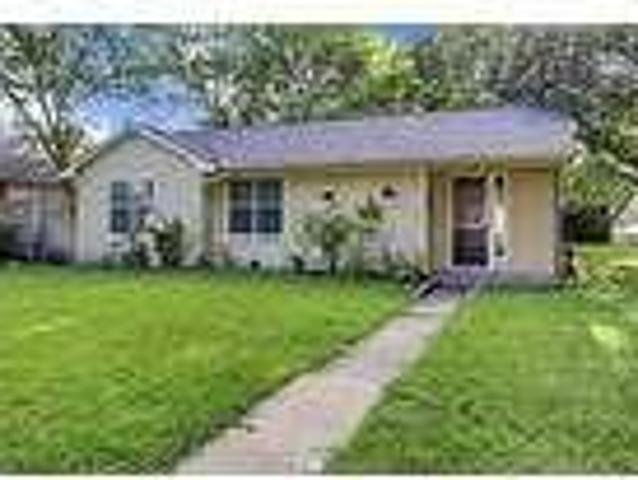 3 bedroom in Bellaire TX 77401