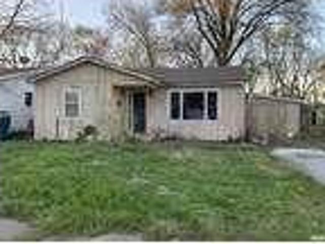 3 bedroom in Benton IL 62812