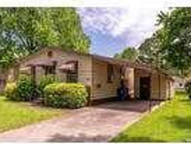 3 bedroom in Benton Illinois 62812