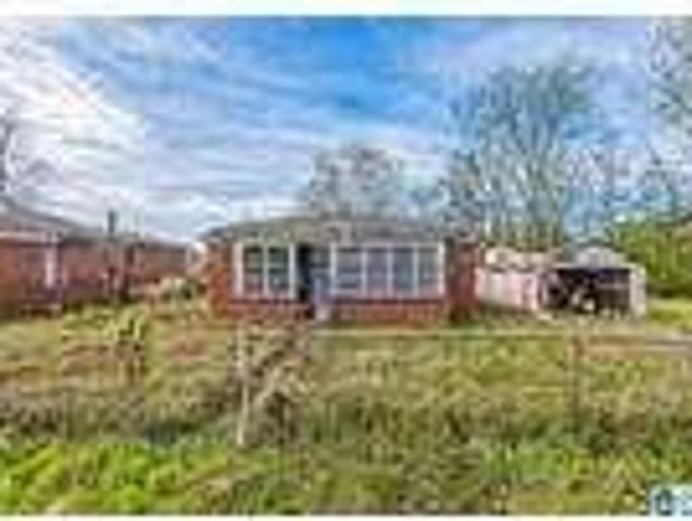 3 bedroom in Birmingham AL 35221