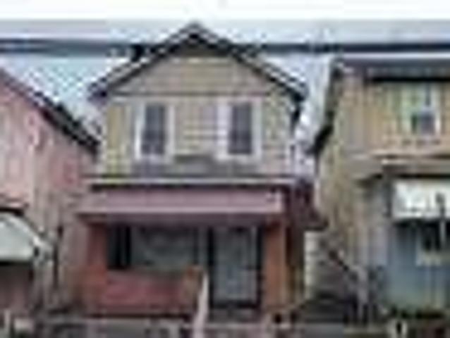 3 bedroom in Braddock PA 15104