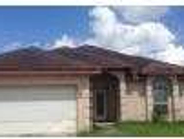 3 bedroom in Brownsville Texas 78526