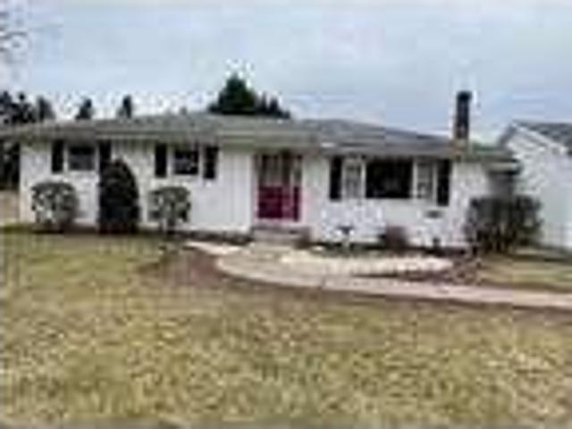 3 bedroom in Bushkill PA 18091