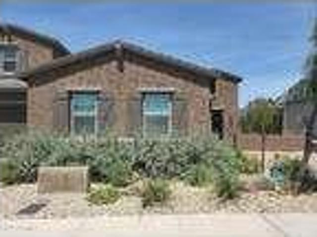 3 bedroom in Goodyear Arizona 85395