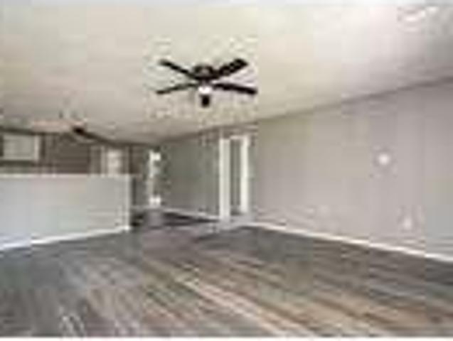 3 bedroom in Galena Park TX 77547