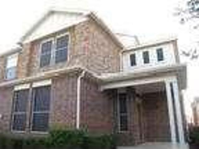 3 bedroom in Grand Prairie Texas 75050