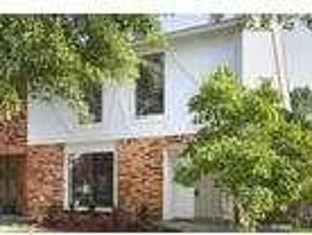 3 bedroom in Gretna LA 70056