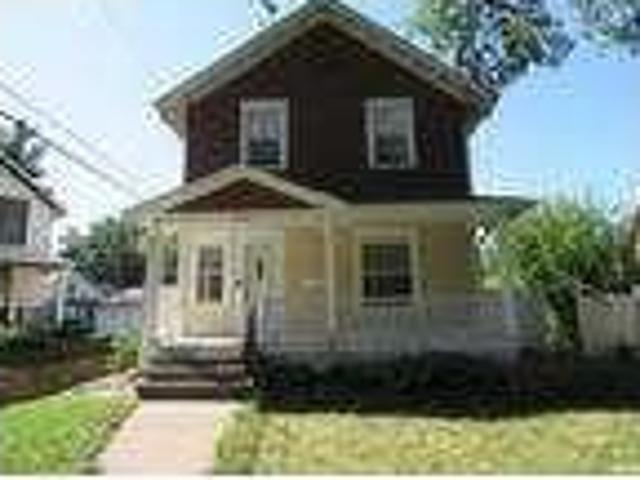 3 bedroom in Davenport Iowa 52803