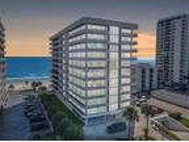 3 bedroom in Daytona Beach Shores Florida 32118