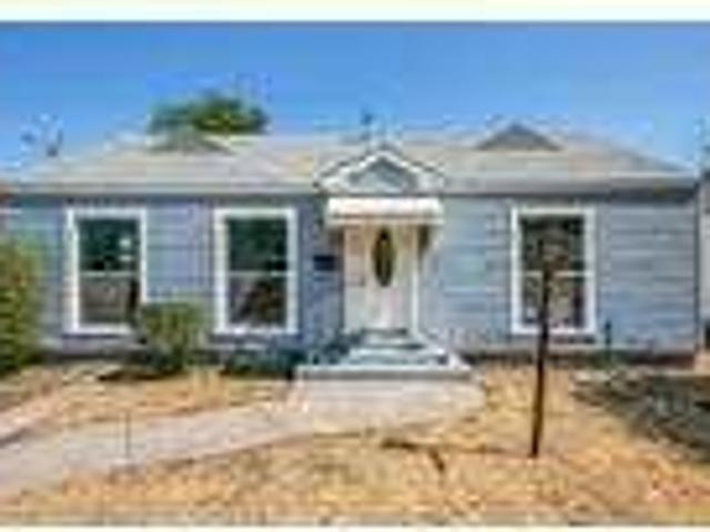 3 bedroom in Dallas Texas 75209