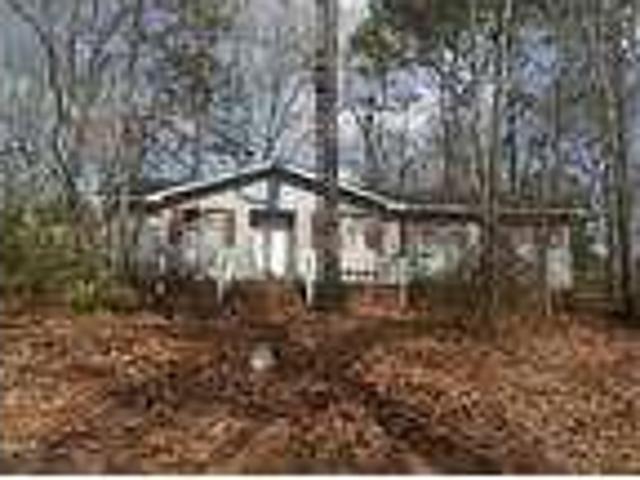 3 bedroom in Dalzell SC 29040