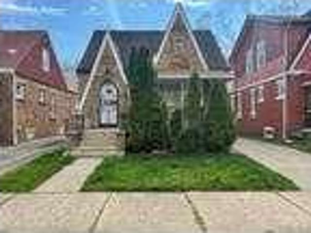 3 bedroom in Detroit MI 48227