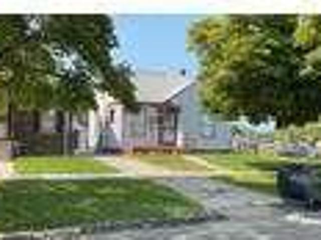 3 bedroom in Detroit Michigan 48203