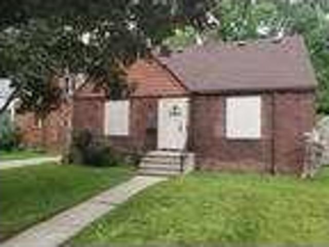 3 bedroom in Detroit Michigan 48219