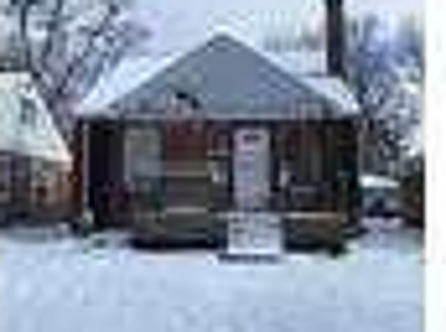 3 bedroom in Detroit Michigan 48223