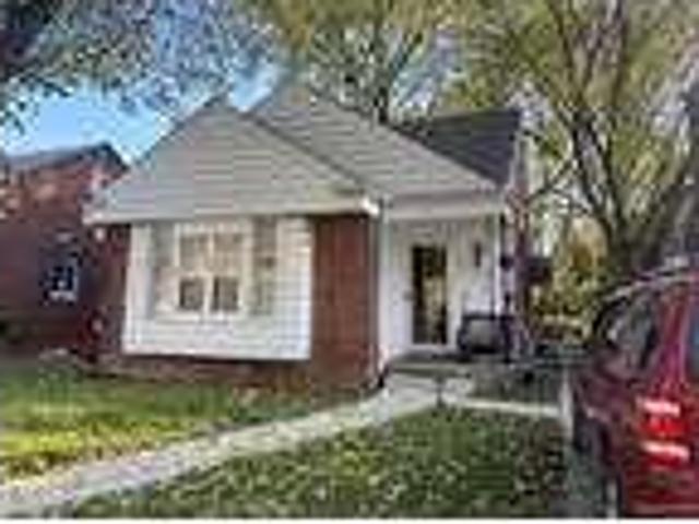 3 bedroom in Detroit Michigan 48227