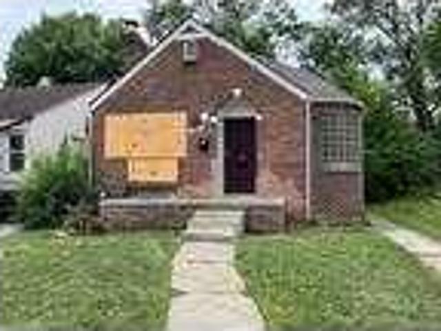 3 bedroom in Detroit Michigan 48224