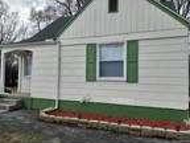 3 bedroom in Detroit Michigan 48235