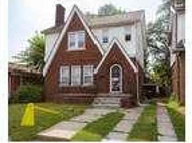 3 bedroom in Detroit Michigan 48238