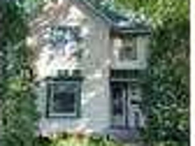 3 bedroom in Dixon Illinois 61021