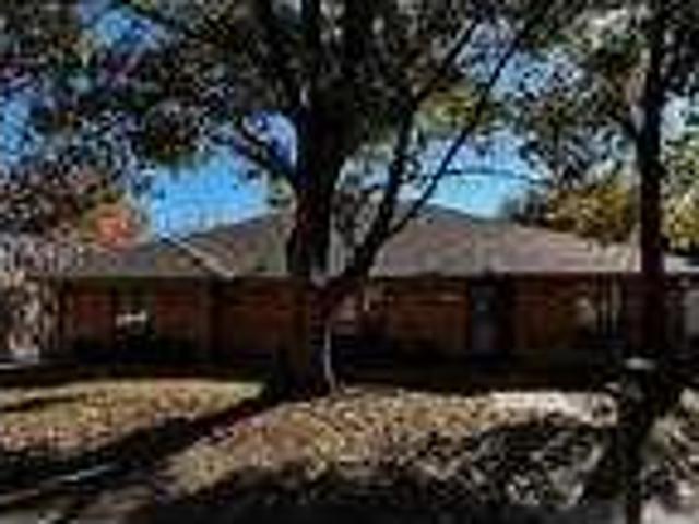 3 bedroom in Duncanville TX 75137