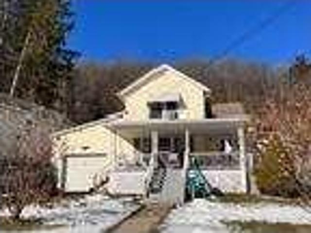 3 bedroom in Emporium PA 15834