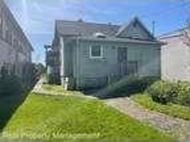 3 bedroom in Eureka CA 95501