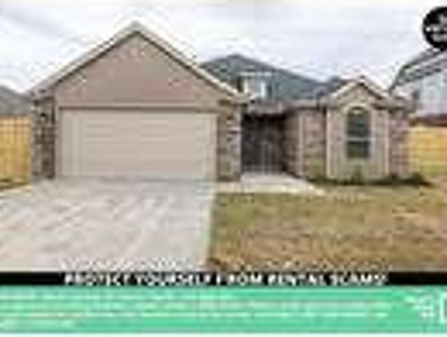 3 bedroom in Fayetteville Arkansas 72704