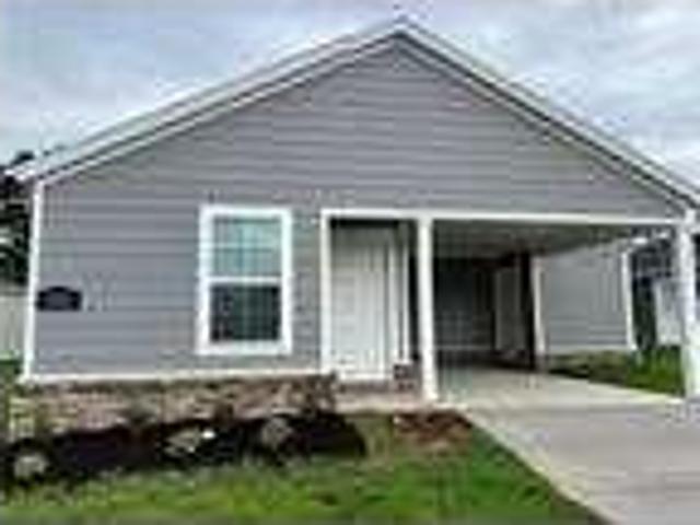 3 bedroom in Fayetteville Arkansas 72704