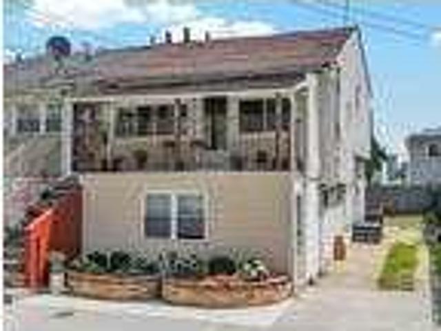 3 bedroom in Far Rockaway NY 11691