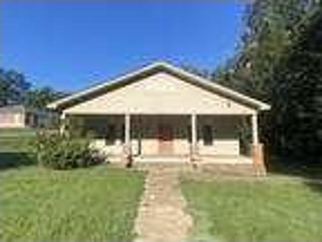 3 bedroom in Fulton Mississippi 38843