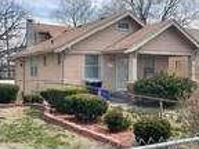 3 bedroom in Kansas City MO 64130