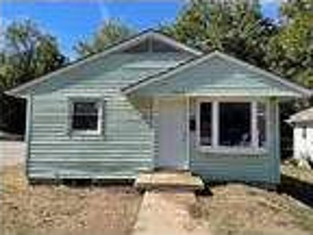 3 bedroom in Kansas City Missouri 64132
