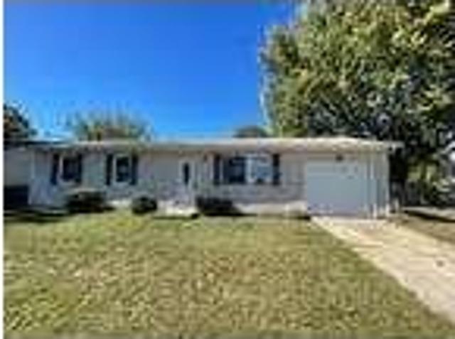 3 bedroom in Kingsford Heights Indiana 46346