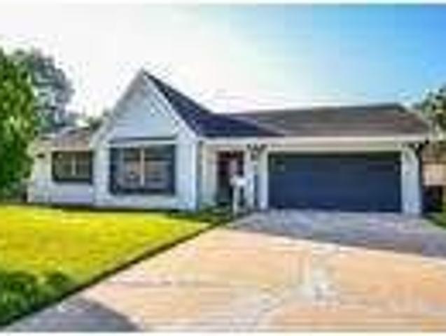 3 bedroom in Houston Texas 77096