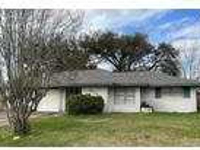3 bedroom in Houston TX 77045